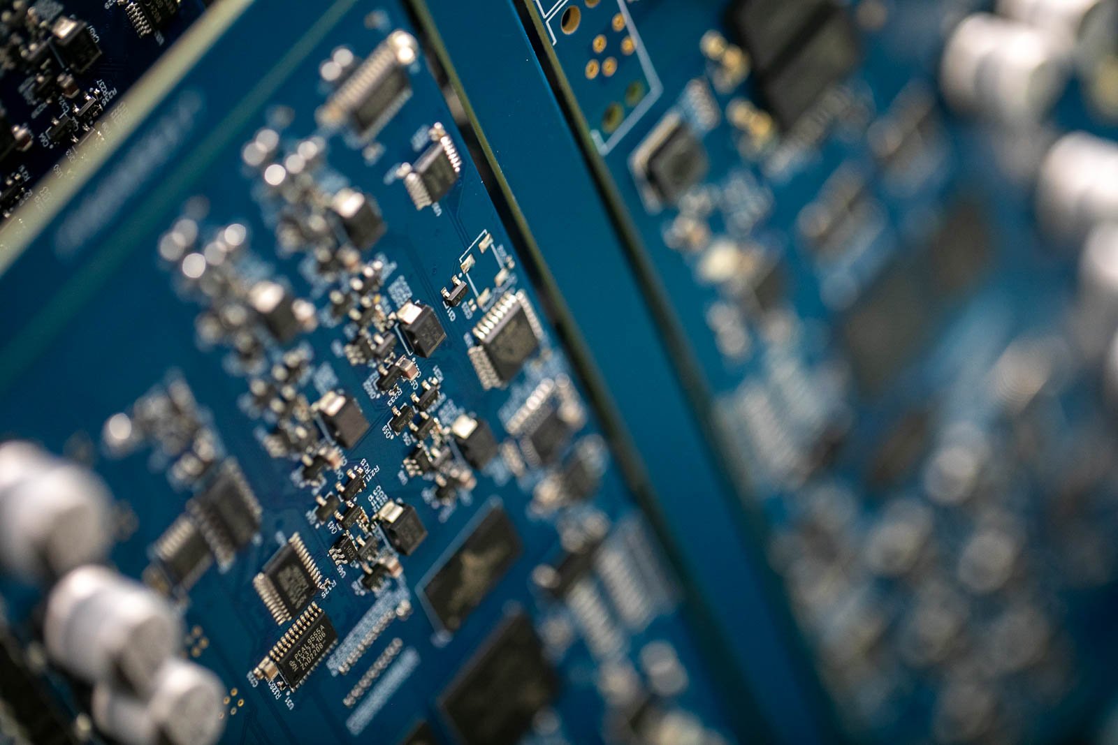 The Best Types of Coating for PCB | RIS Blog